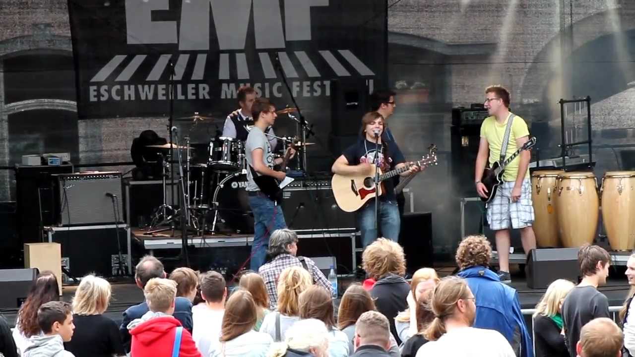 Auftritt Banana Weed EMF 8.7.2012 - YouTube