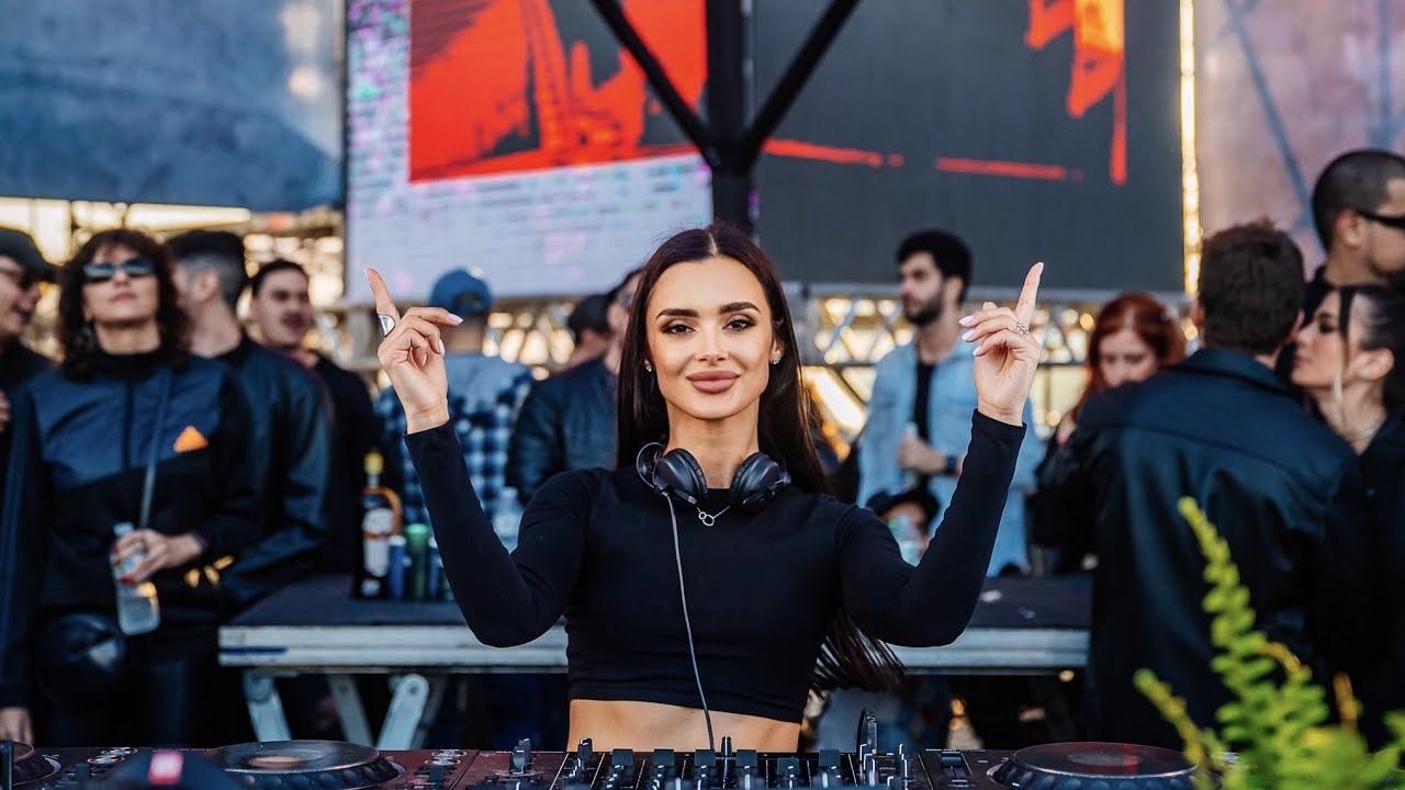 Korolova - Live So Track Boa 2023 @ Sao Paulo, Brazil / Melodic Techno ...