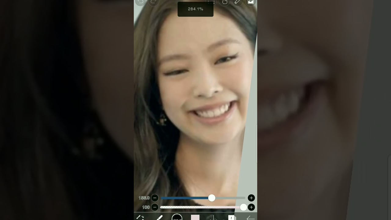 Checking lisa and jennie blackpink teeth 🦷🦷 - YouTube