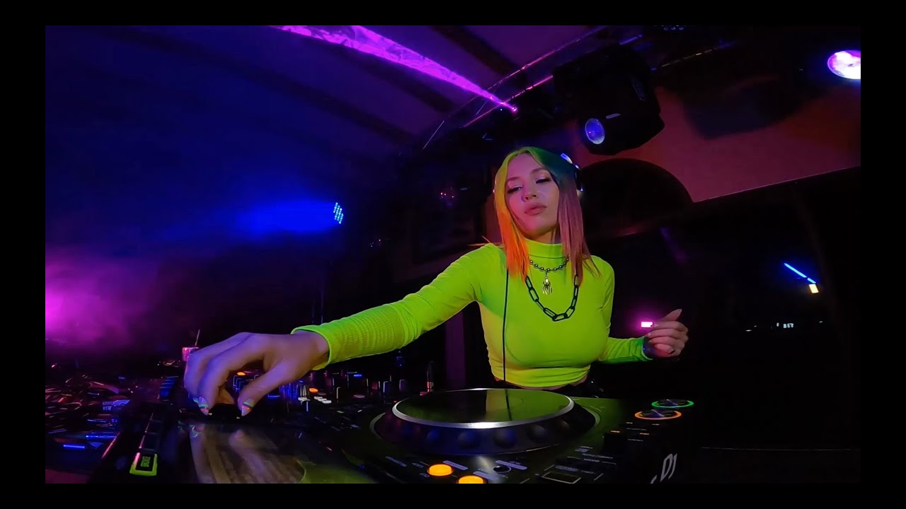 Marika Rossa @ Bogota 2021 ️‍🔥 vol1 - YouTube