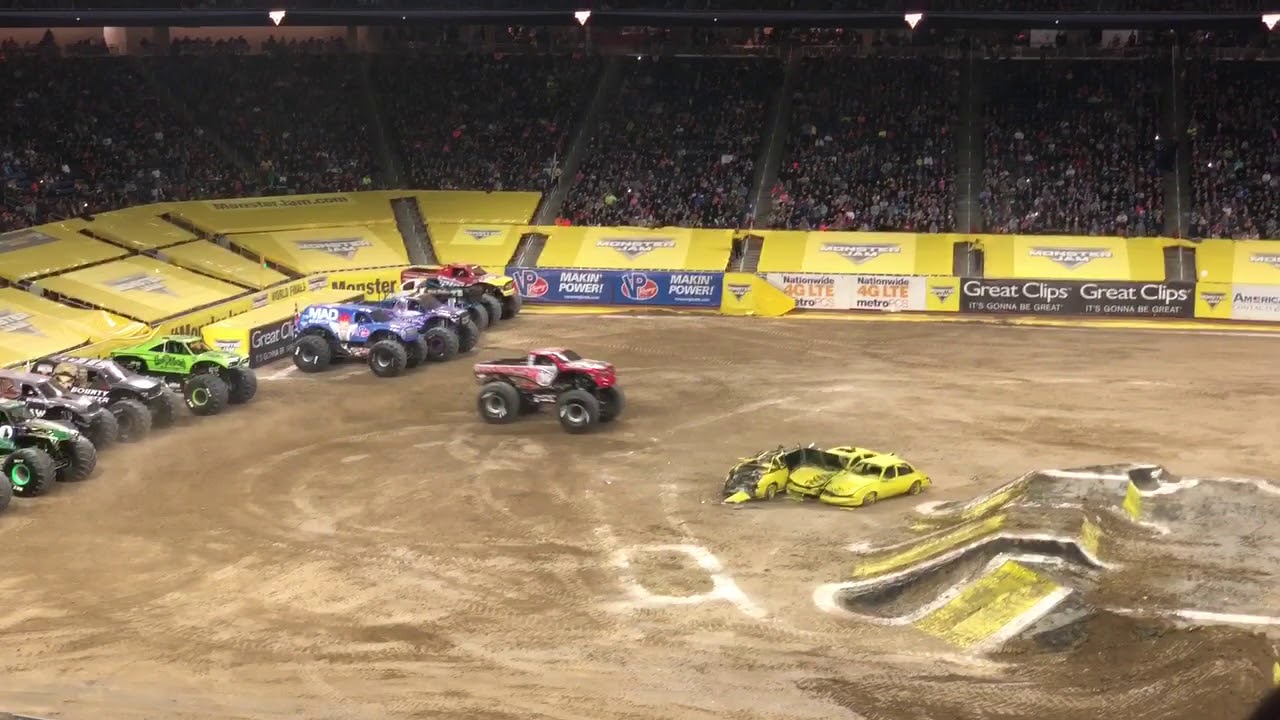 Rammunition Monster Jam 2018 - YouTube