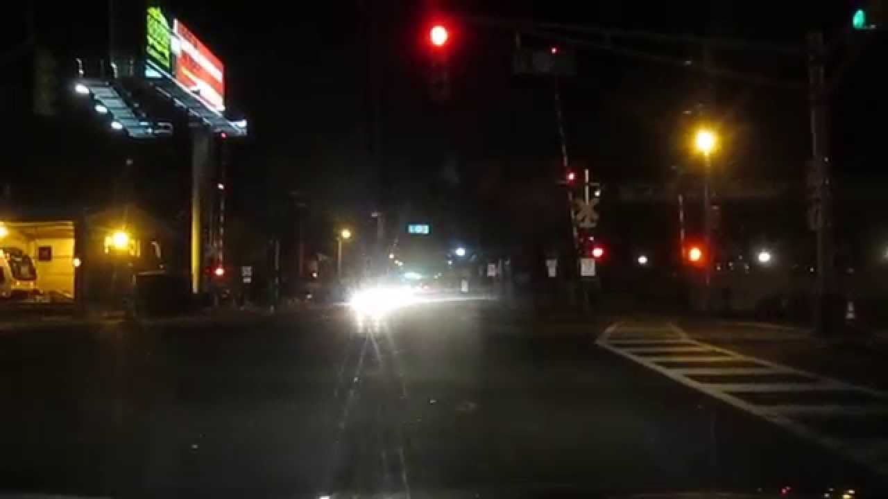 NJ Transit River Line Train Crossing Hamilton Avenue in Trenton - YouTube