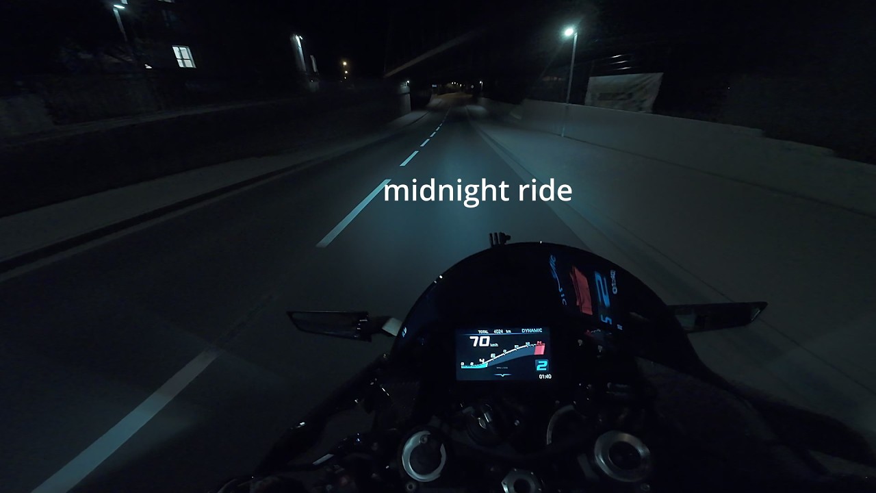 it's 1am - Ride Through the Night with Me [BMW S1000RR] - YouTube