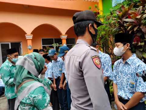 UPACARA HUT MTs. AR RAHMAH ke-19