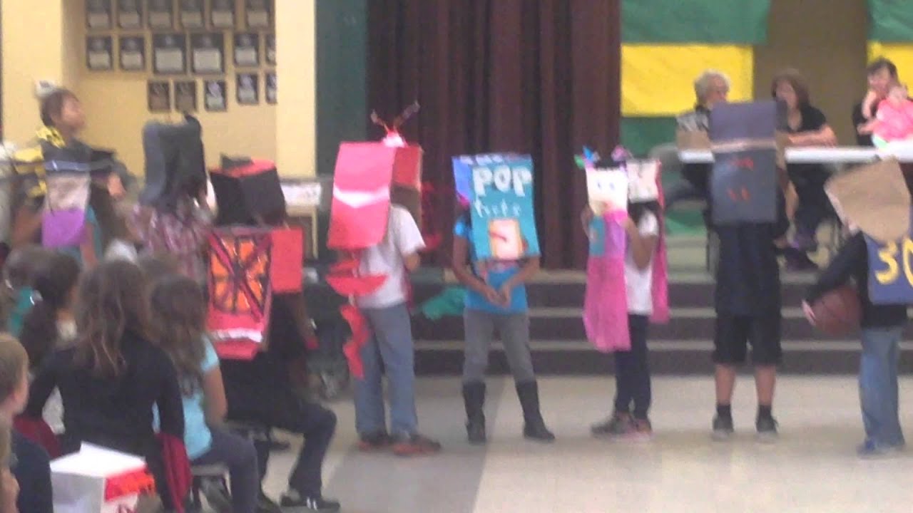 Halloween 2014 Syd's Paper bag mask parade. - YouTube