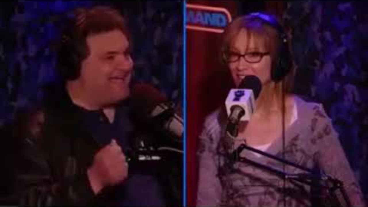 Howard Stern Show Fight Artie Vs Lisa G! - YouTube