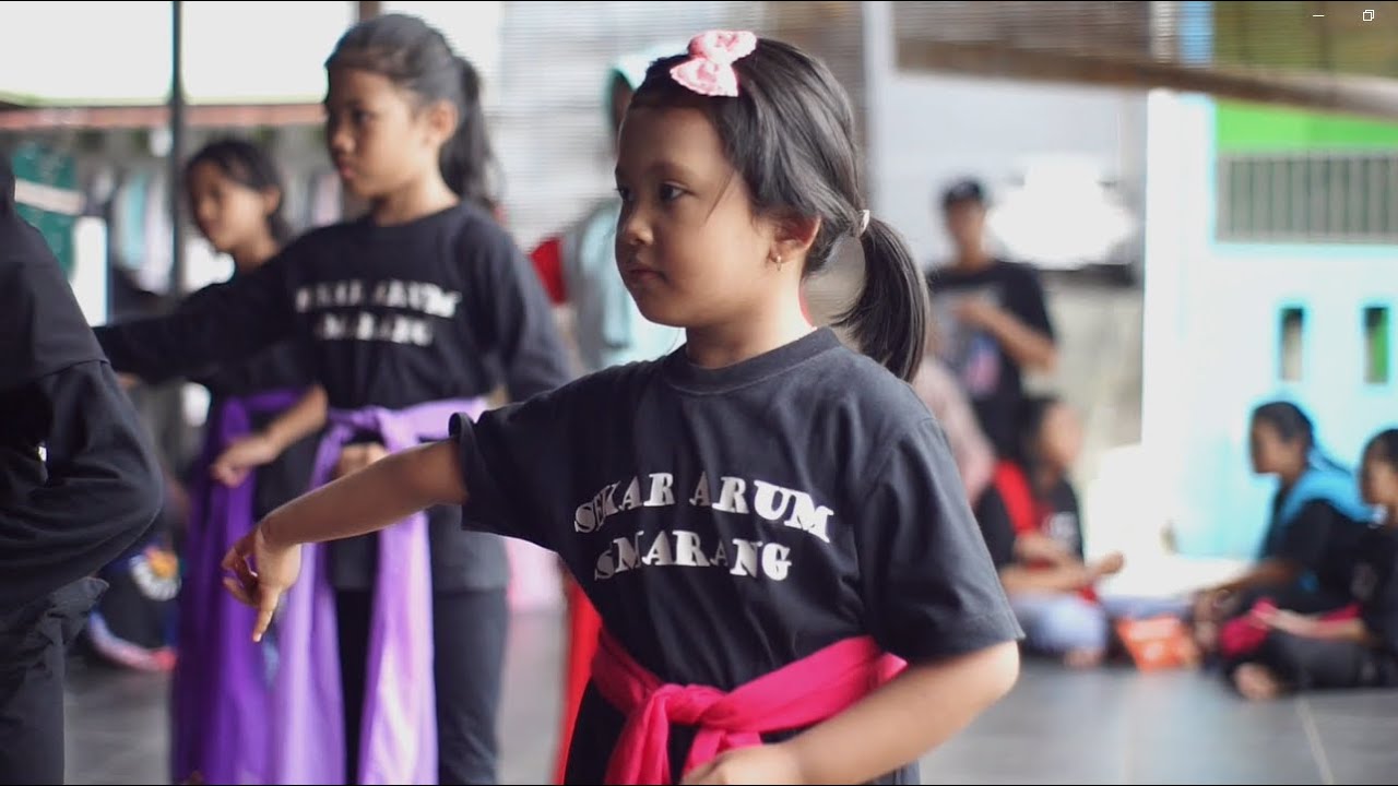 Keteguhan Pelatih Tari Diera Moderen - YouTube