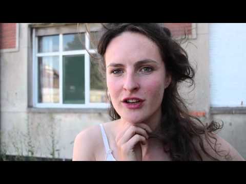 De Nachtmis #2: De eerste keer naakt...