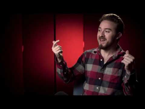 Alex Hirsch gerçek Bill Cipher heykeli hakkında konuşuyor-Esrarengiz Kasaba