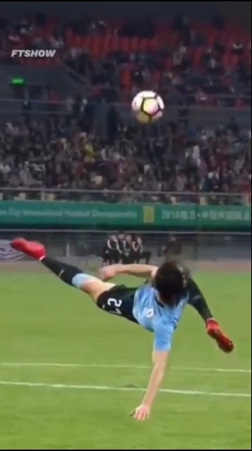 Football Skills That Break Ankles 😱 #footballreels #football - YouTube