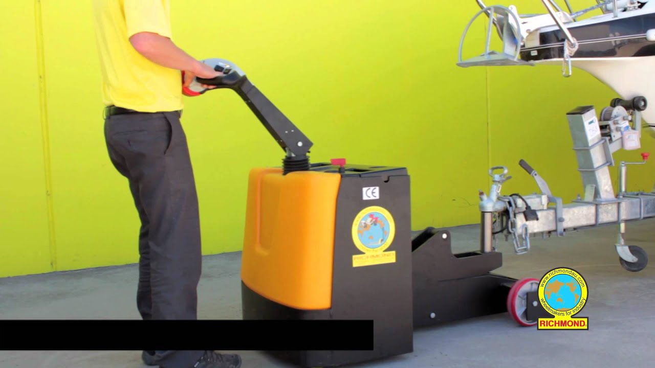 Trailer tug - YouTube