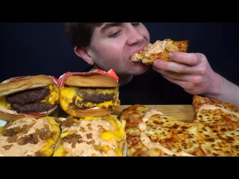MAGIC MIKEY *BITES ONLY* BURGERS, PIZZA, FRIES ASMR - YouTube