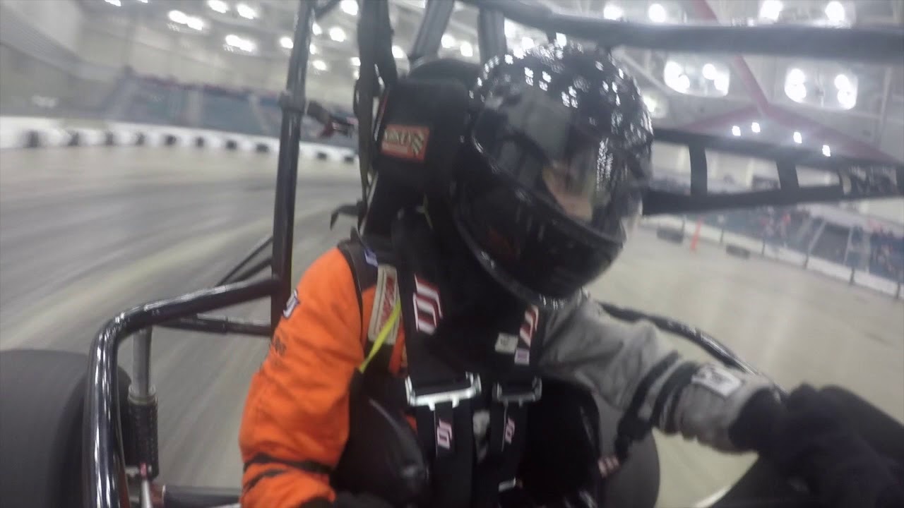 Trey Osborne Ft Wayne Rumble Midget Qualifying 2017 - YouTube