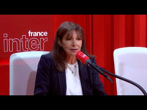 Présidentielle : Anne Hidalgo apporte son soutien à Raphaël Glucksmann pour la primaire de la gauche