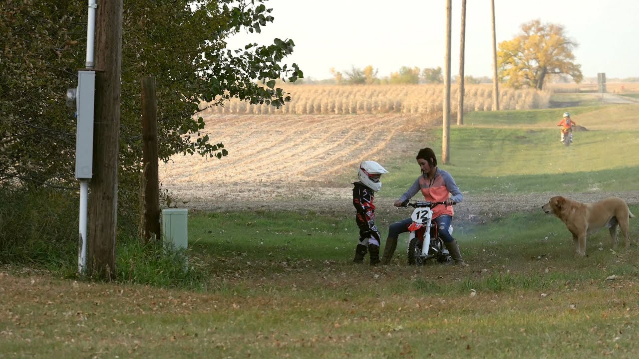 Motorcyle Momma - YouTube