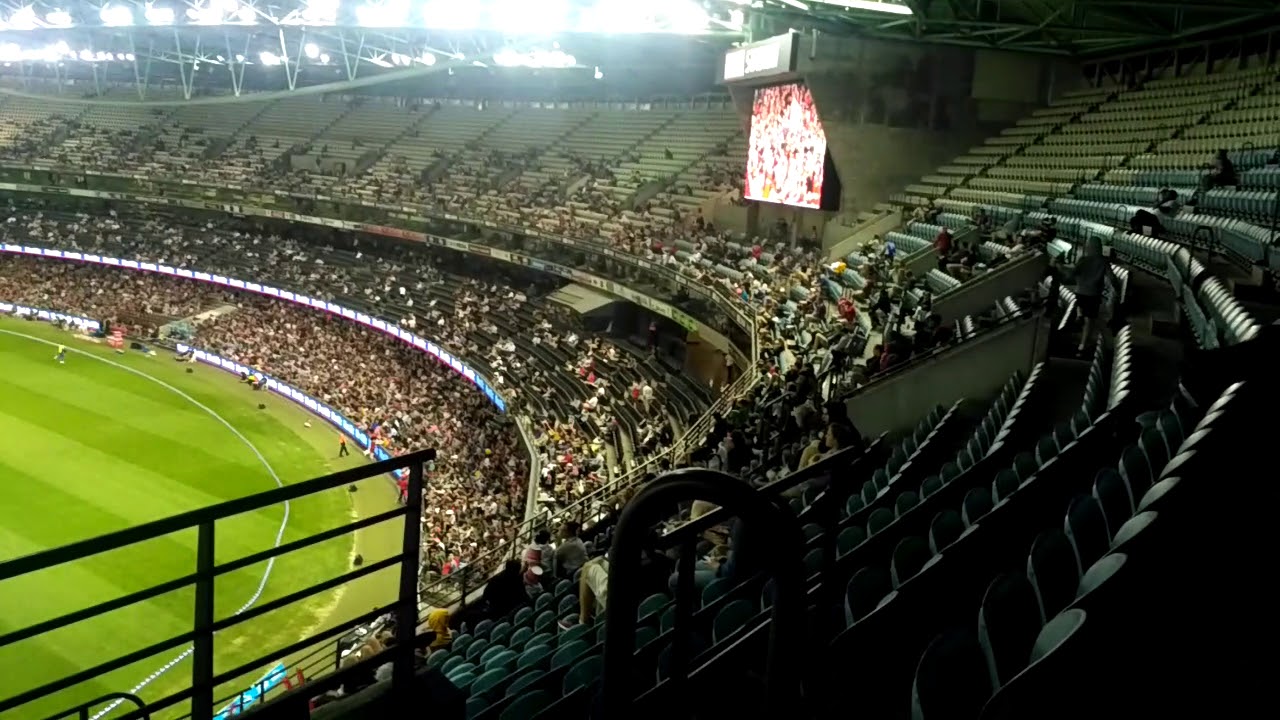 Marvel stadium Docklands BBL - YouTube