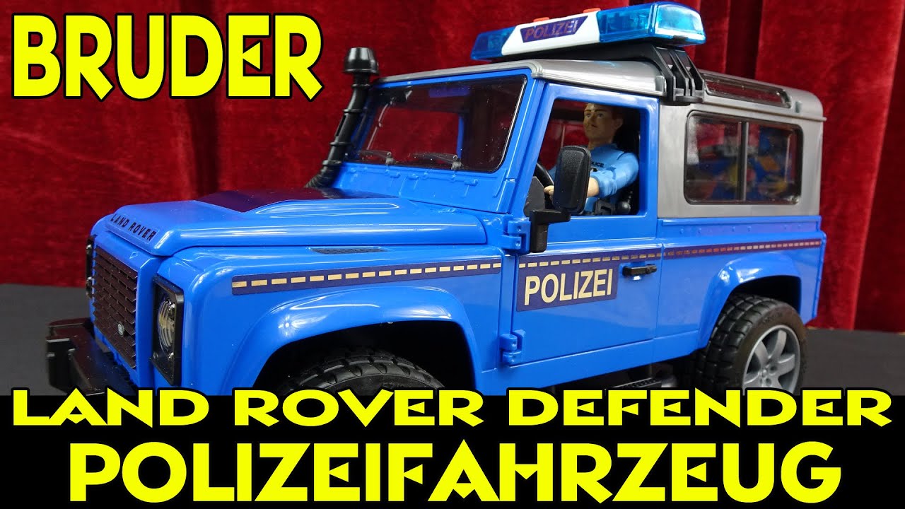 "BRUDER LAND ROVER DEFENDER STATION WAGON POLIZEIFAHRZEUG MIT LICHT UND ...