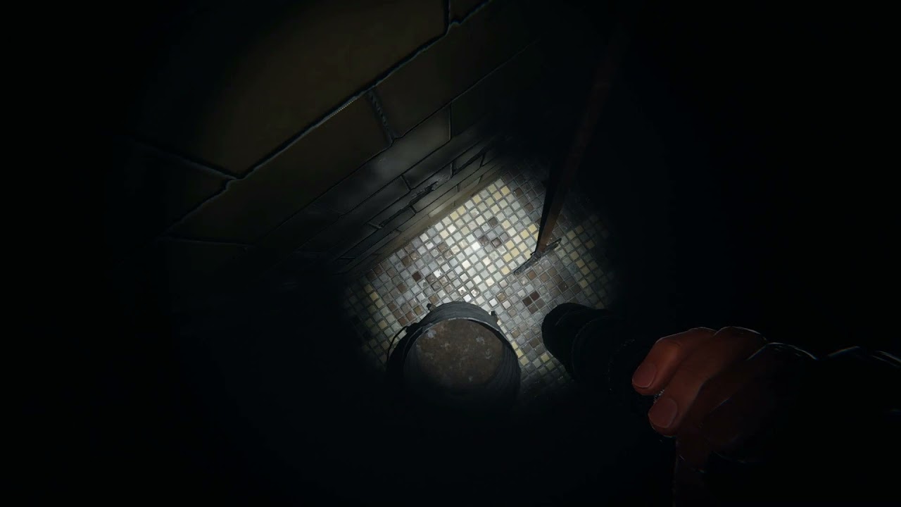 Phasmophobia - Get a member of your team to witness a ghost event - YouTube