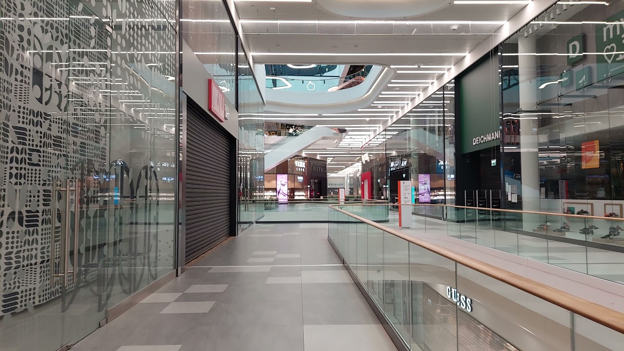 Samsung Galaxy A52 5G - camera test - 4K - video sample - YouTube