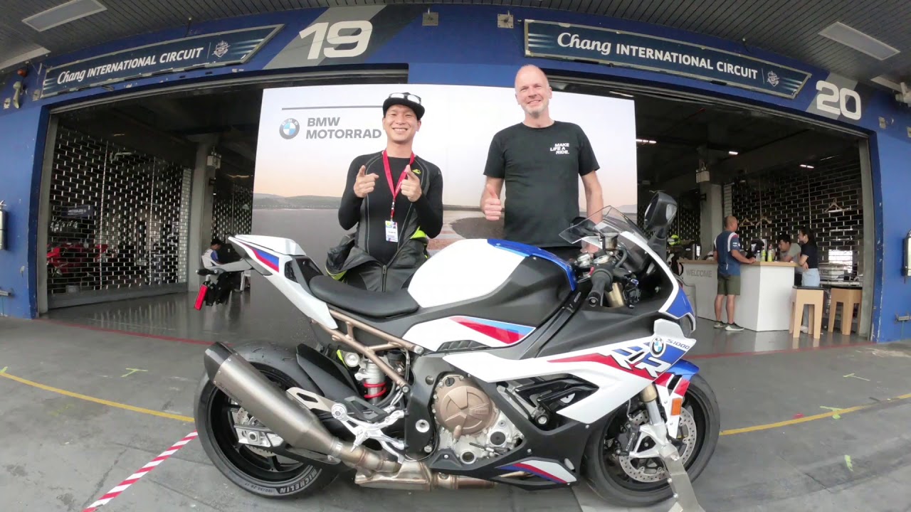 Test Ride S1000RR - YouTube