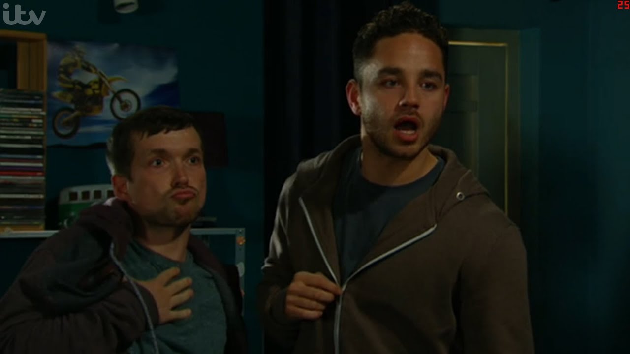 Emmerdale - Robbie & Adam Take Ketamine - YouTube