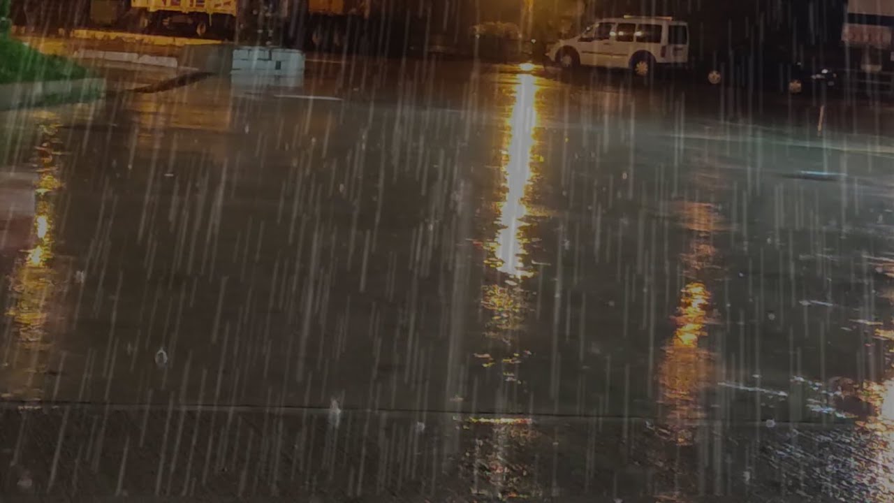 Beat Insomnia with the Relaxing Sound of Heavy Raindrops Hit the Ground ...