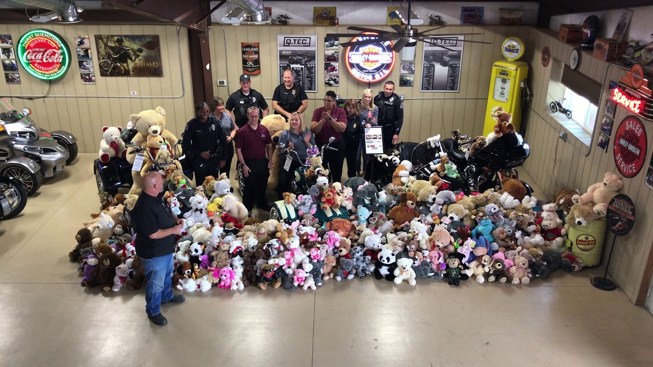 Total of 658 Teddy Bears and Stuffed Animals collected during Troll's ...