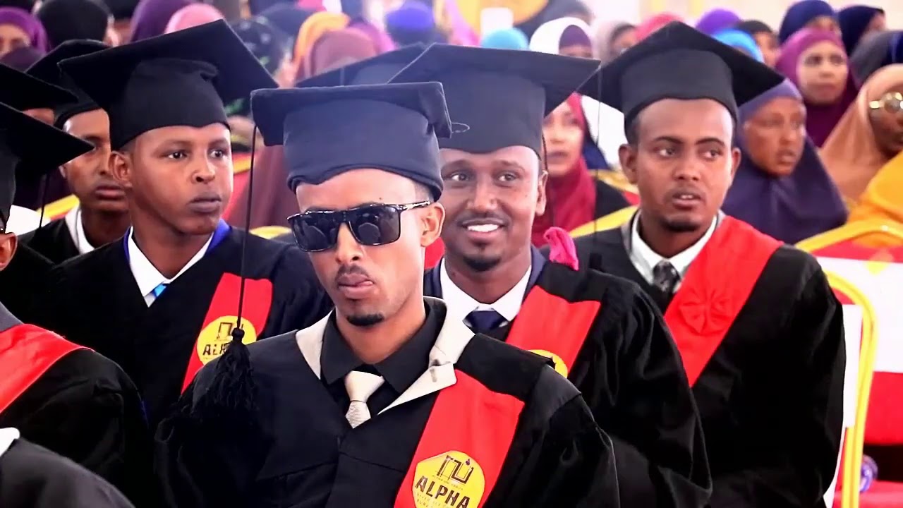 Dufcadii 4aad Ee Ka Qalin Jabisa Alpha University Burco Oo Dhan 250 ...