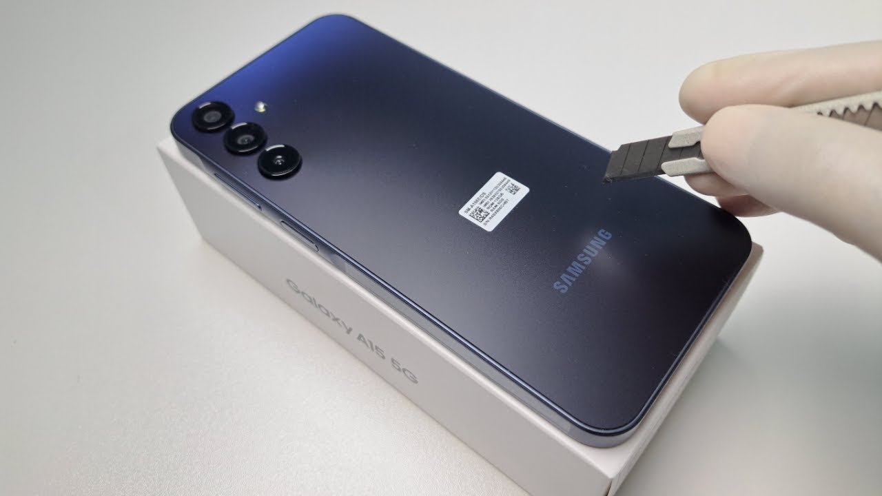 Samsung Galaxy A15 5G (Blue Light Blue and Black Blue) Unboxing and ...