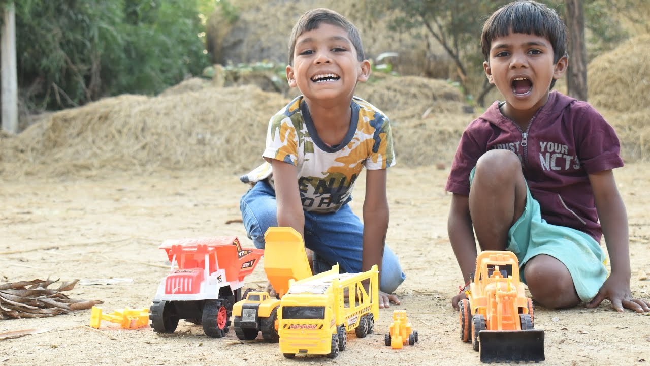 Mini JCB Truck For Kids Look How The Children In The Village Are ...