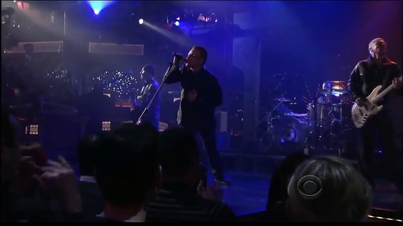 U2 Beautiful Day Live HD - YouTube