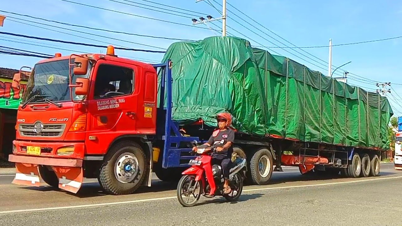 Hunting Truck Muatan Berat, Truk TRINTIN, Truk Tronton, Truk Trailer ...