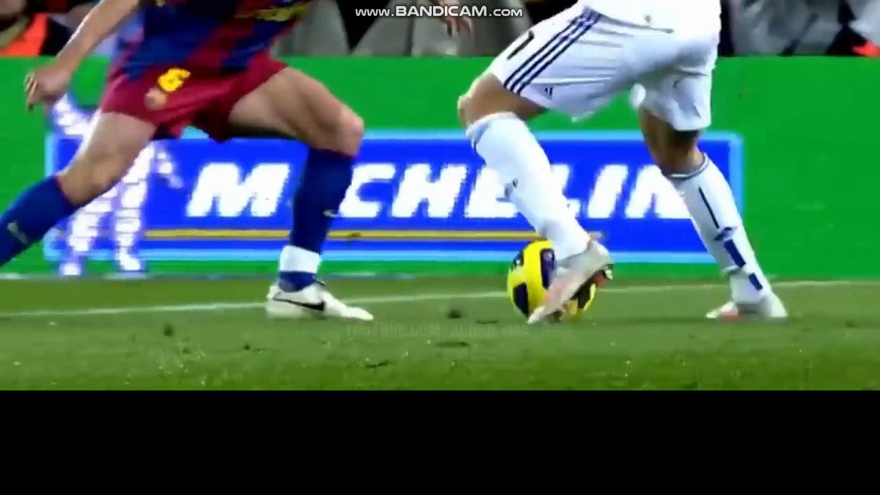 Lionel Messi wants to learn these tricks - YouTube