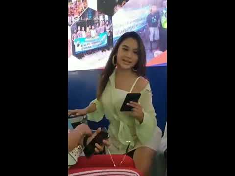 Arlida putri sexy dibelakang panggung #layarbruwet