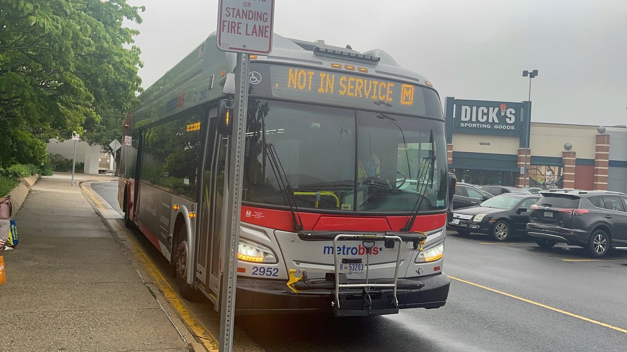 Wmata MetroBus 2000 Series Ride, #2952, Route: 2B, Fair Oaks Mall to ...