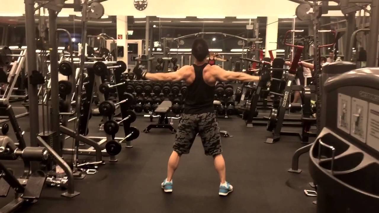 Overhead rear delt cable flyes - YouTube