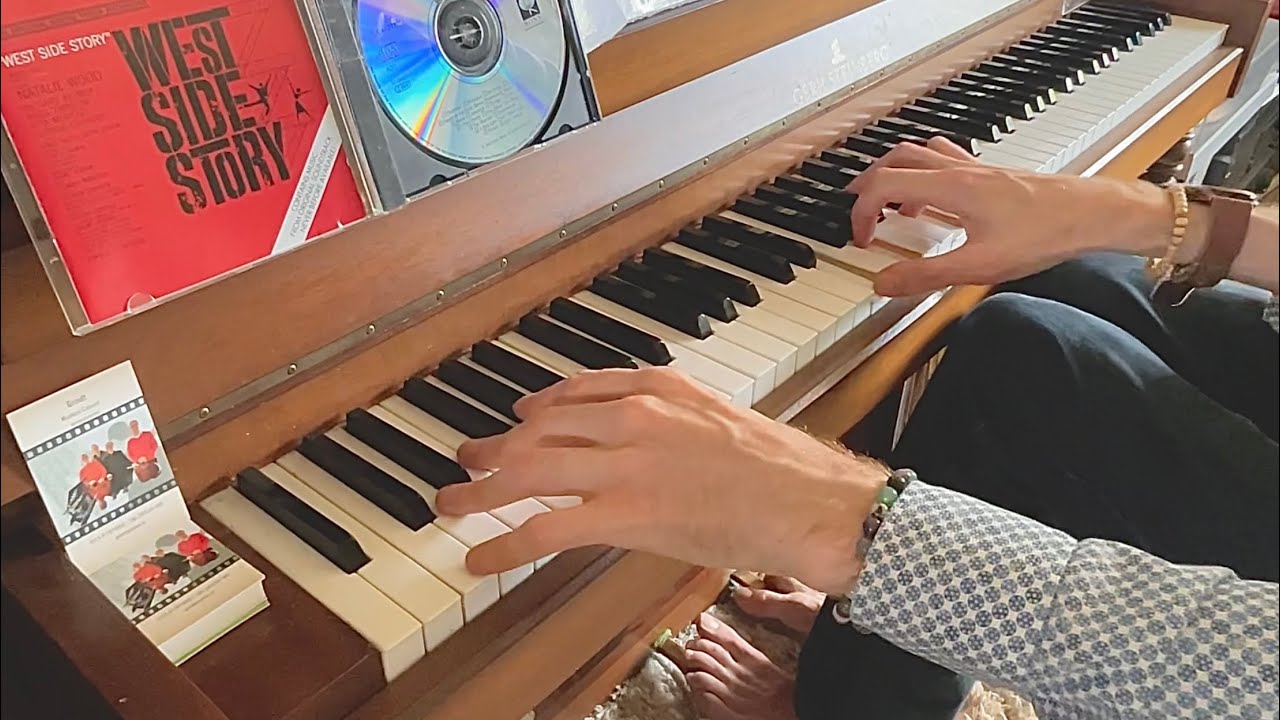 L. Bernstein, America (for Ben, Peter, & Rita ! 👌🏻😅🎹) - YouTube