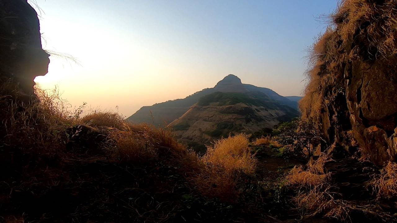 Peb(Vikatgad) Fort 2022 | Matheran Hills | Solo Trek - YouTube