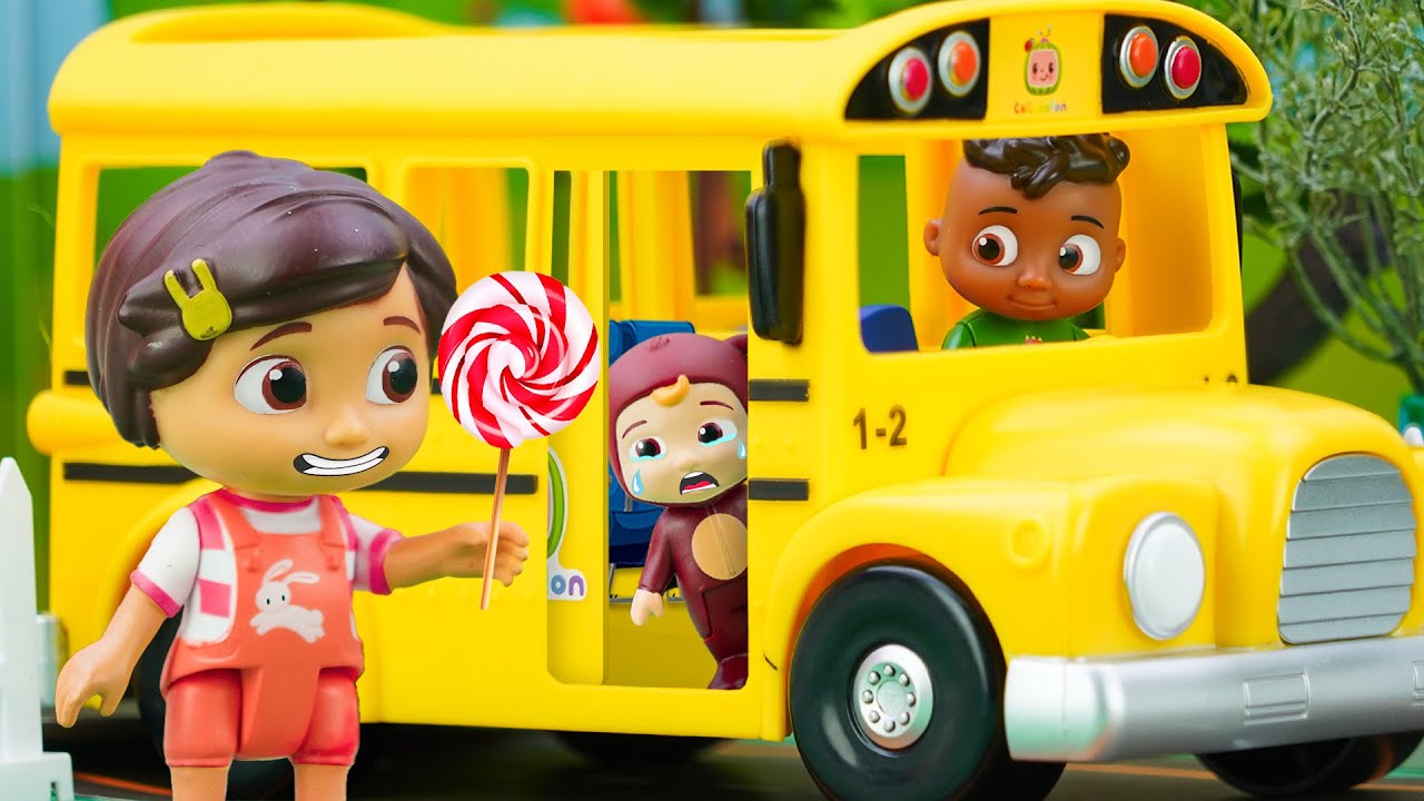 The Wheels on the Bus Song Baby Don't Cry! | CoComelon Toys Nursery ...