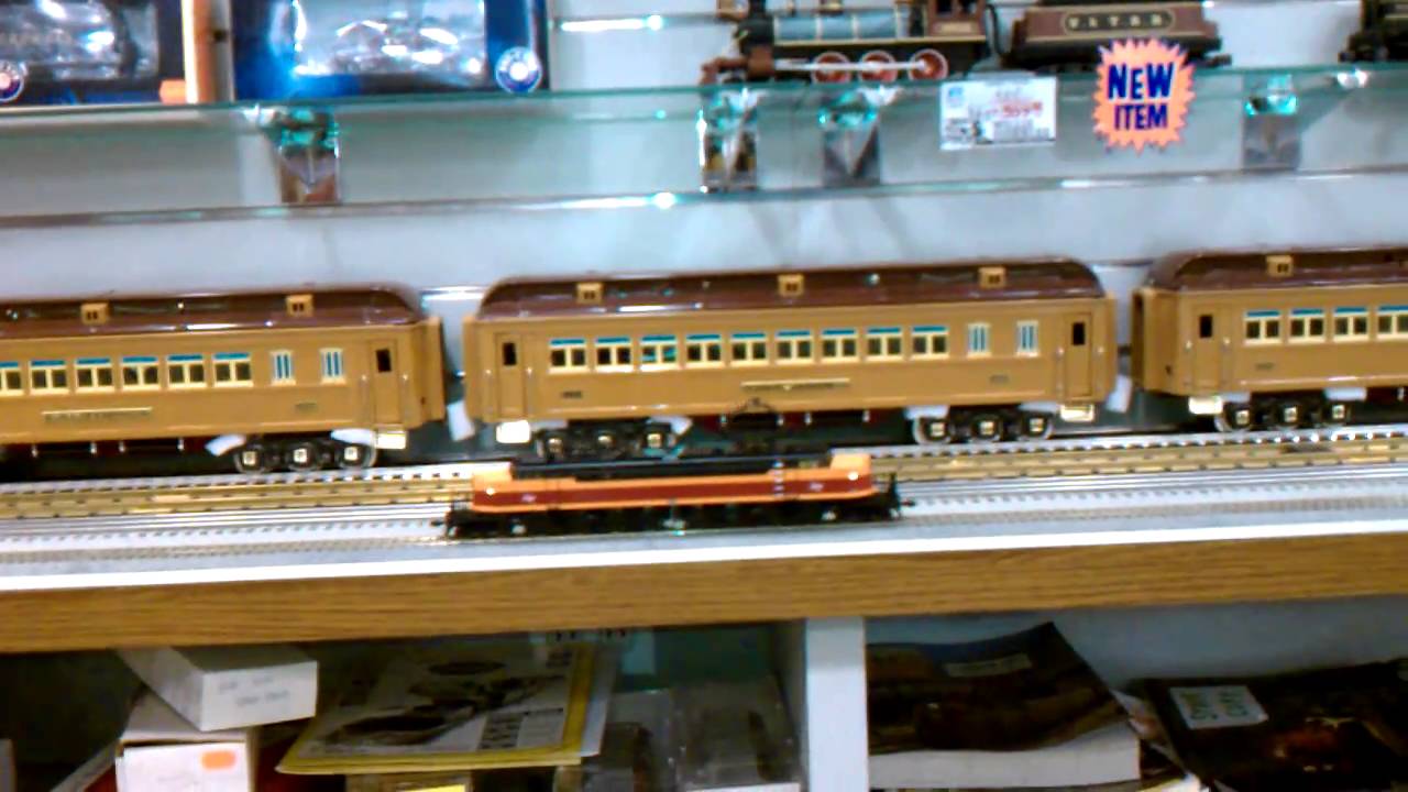 The M & M Railroad HO Model Train Layout Part 27 - YouTube