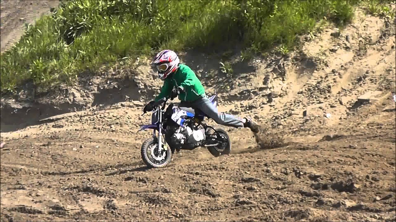 Motorcross met Collin, David, Ivar en Niels in IJmuiden - YouTube
