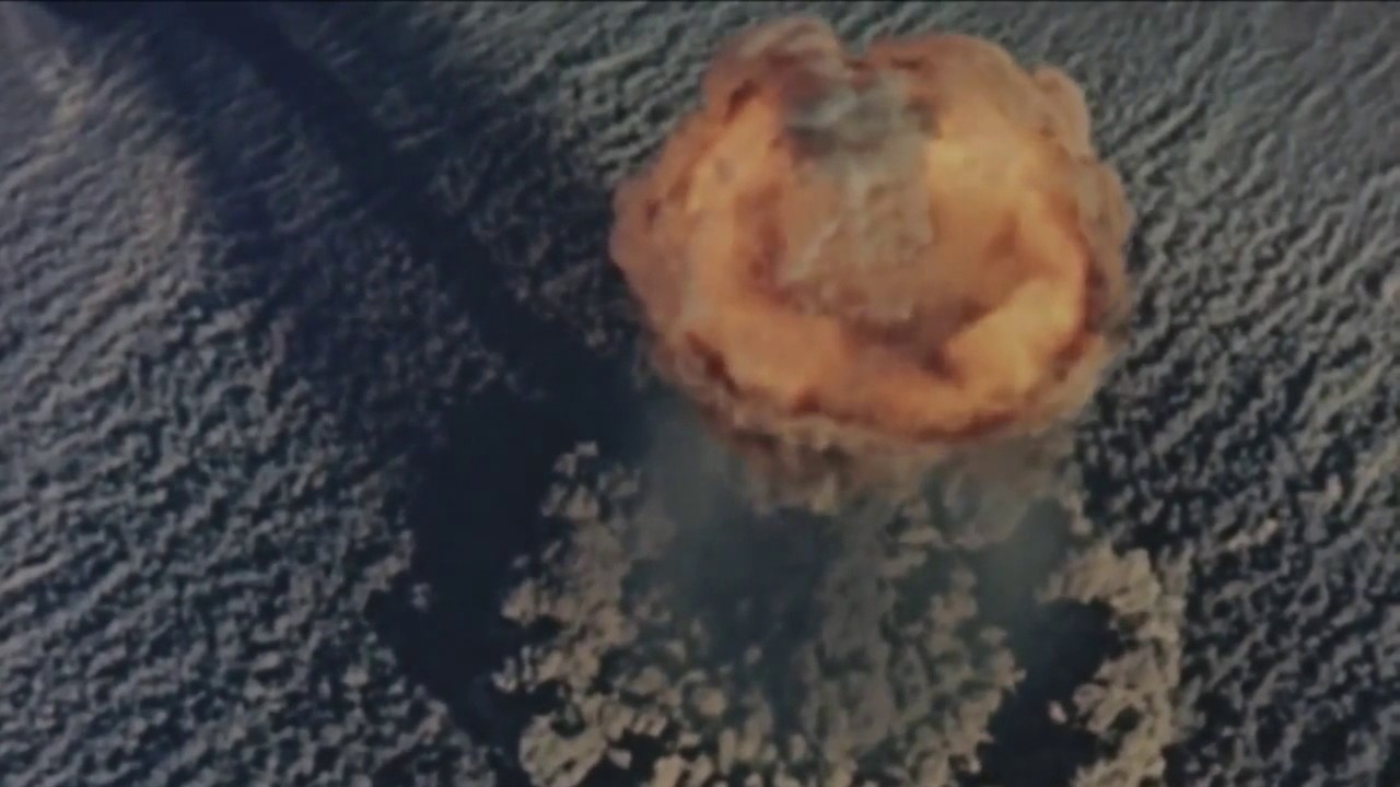 Atome Explosion aus der Luft gefilmt - YouTube