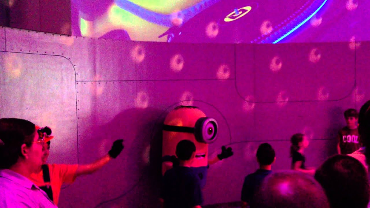 Despicable Me Minion Mayhem Boogie Fever June 2013 Universal Orlando ...