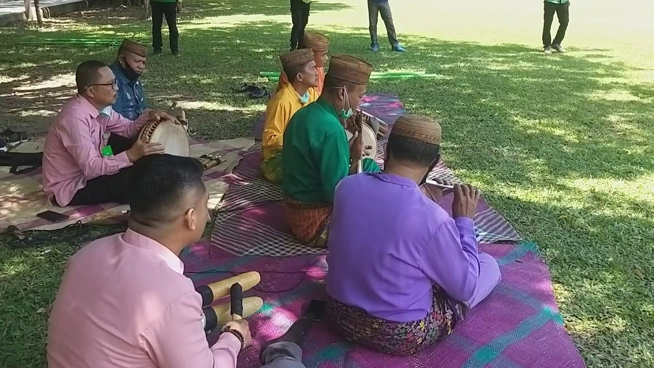 Serunya Permainan Rakyat "EGRANG" diiringi Musik Tradisional (Rabana ...