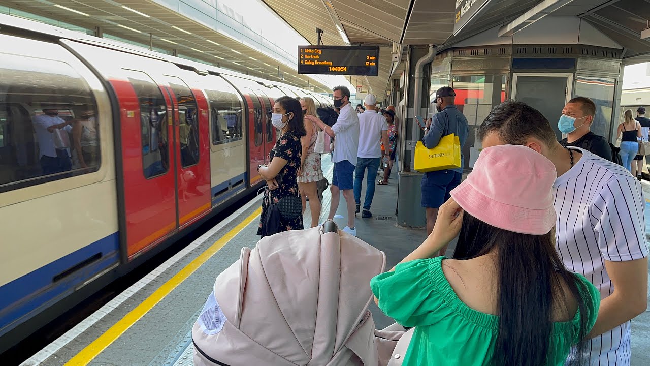 London Underground Central Line and C2C at Stratford Station 2021 - YouTube
