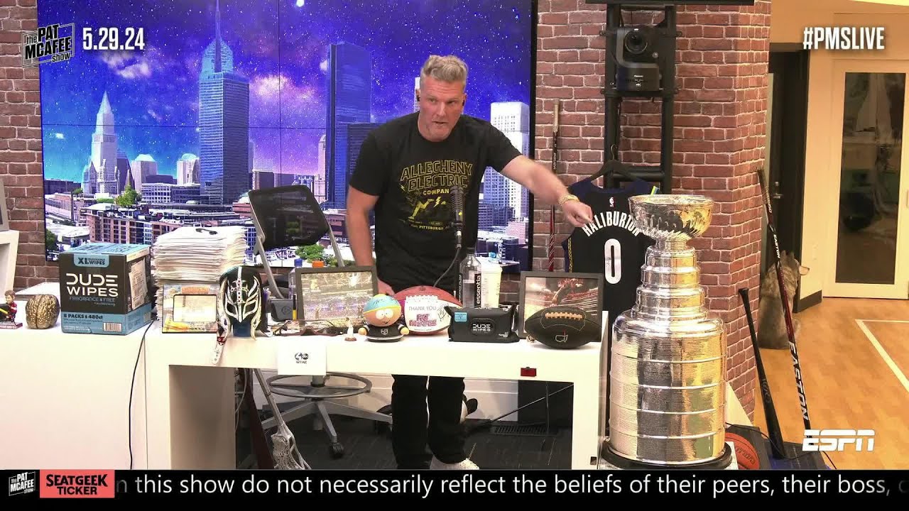The Stanley Cup has arrived at the Thunderdome! | The Pat McAfee Show ...