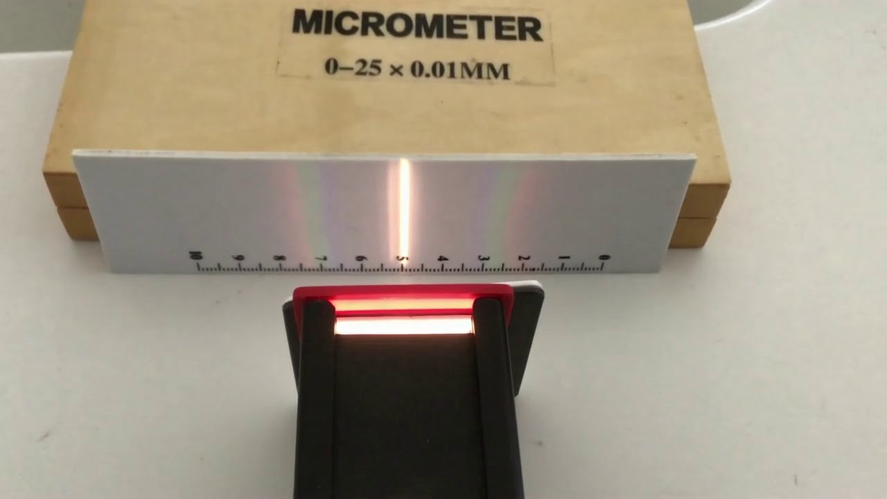 white light diffraction - AS level Physics - YouTube