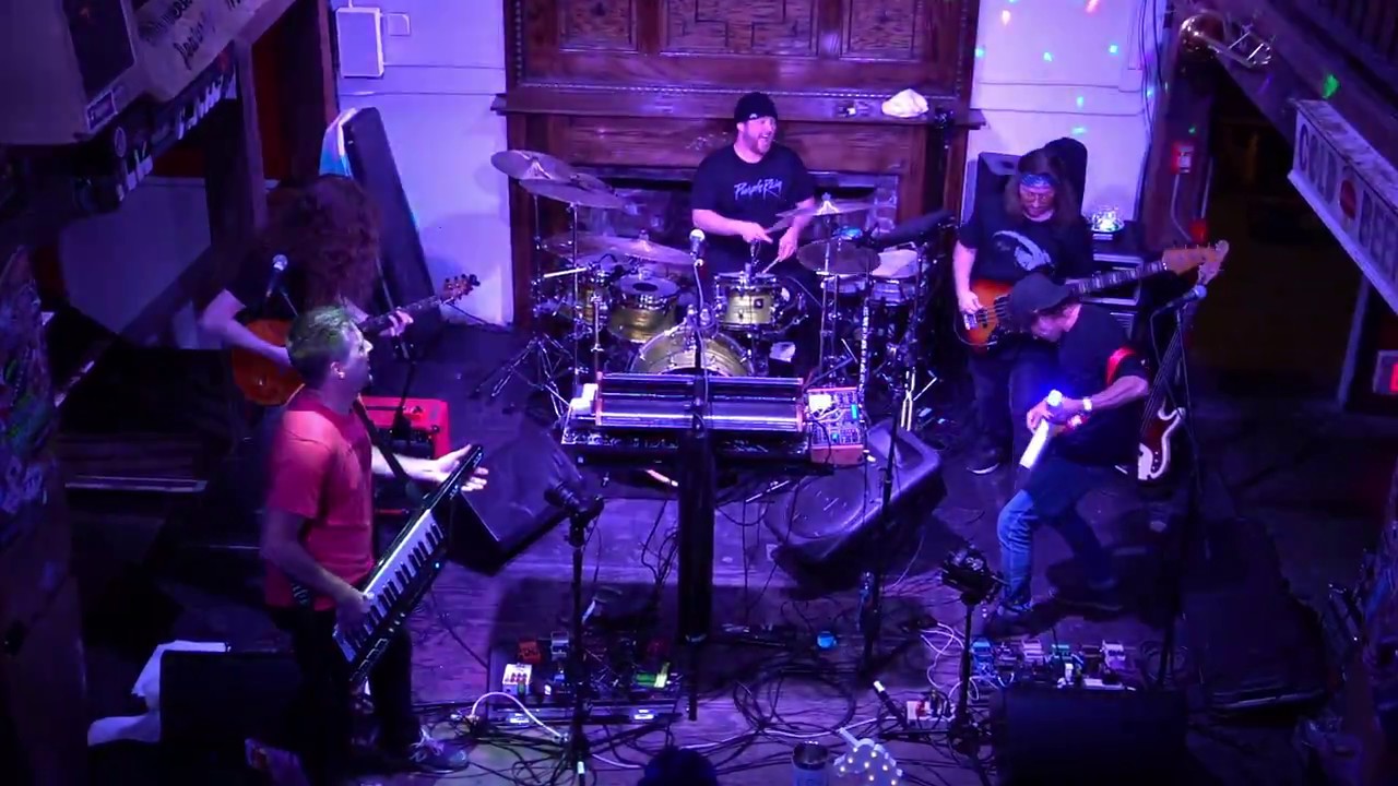 Epic Keytar Battle 🎹 Marc Scortino vs. Stephen Learson 🎹 Block Island ...