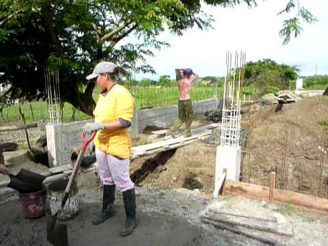 building flood proof foundation walls - YouTube
