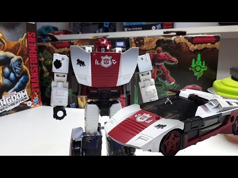 Transformers WFC Trilogy | Netflix/Siege : RED ALERT transformation ...